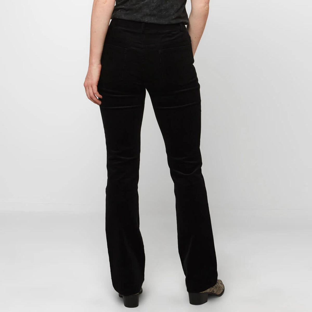Joe Browns Black Beautiful Bootcut Cords – The Cut Label